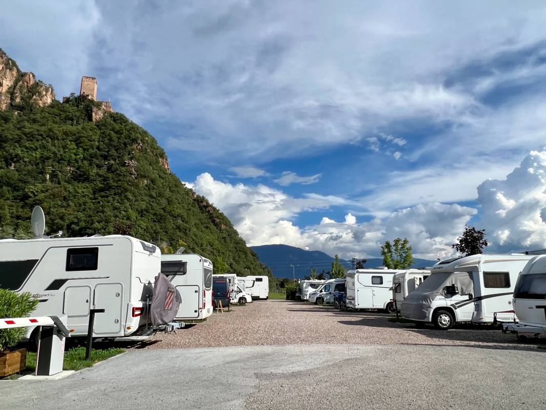 Camping-app.eu: Camper Park Terlan Terlan Italy
