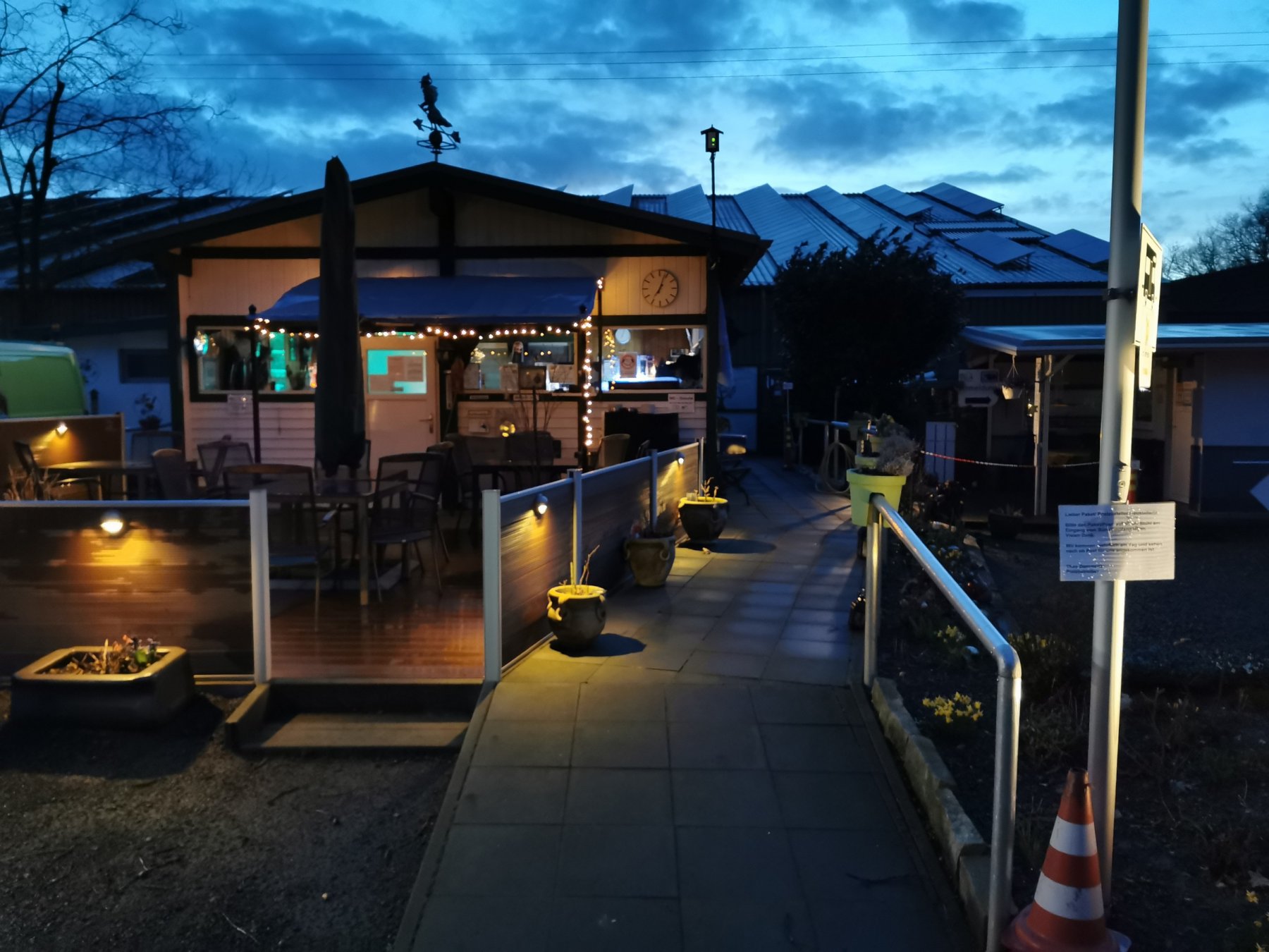 Camping-app.eu: Wohnmobilpark Hexenland-Sevelen Issum Germany