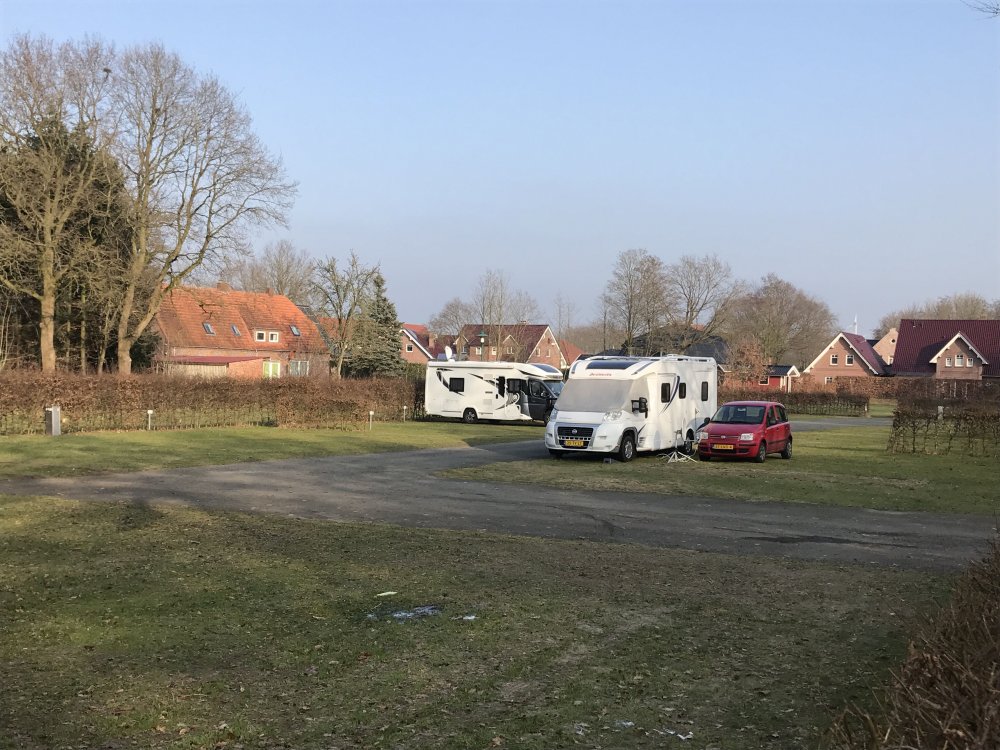 Camping-app.eu: Campervan Site Maiglöckchensee Saterland Saterland ...