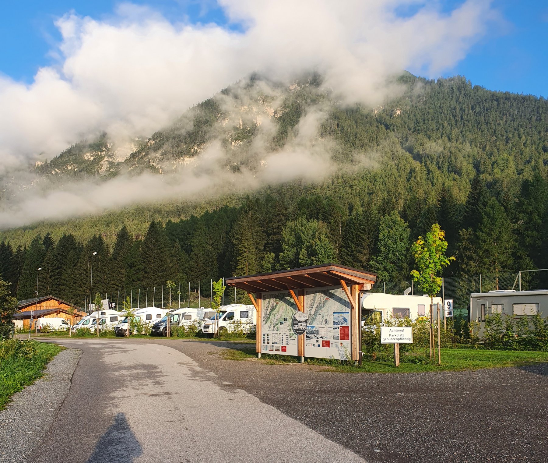 Camping-app.eu: Zentralalpen Campervan Site Trins Trins Austria